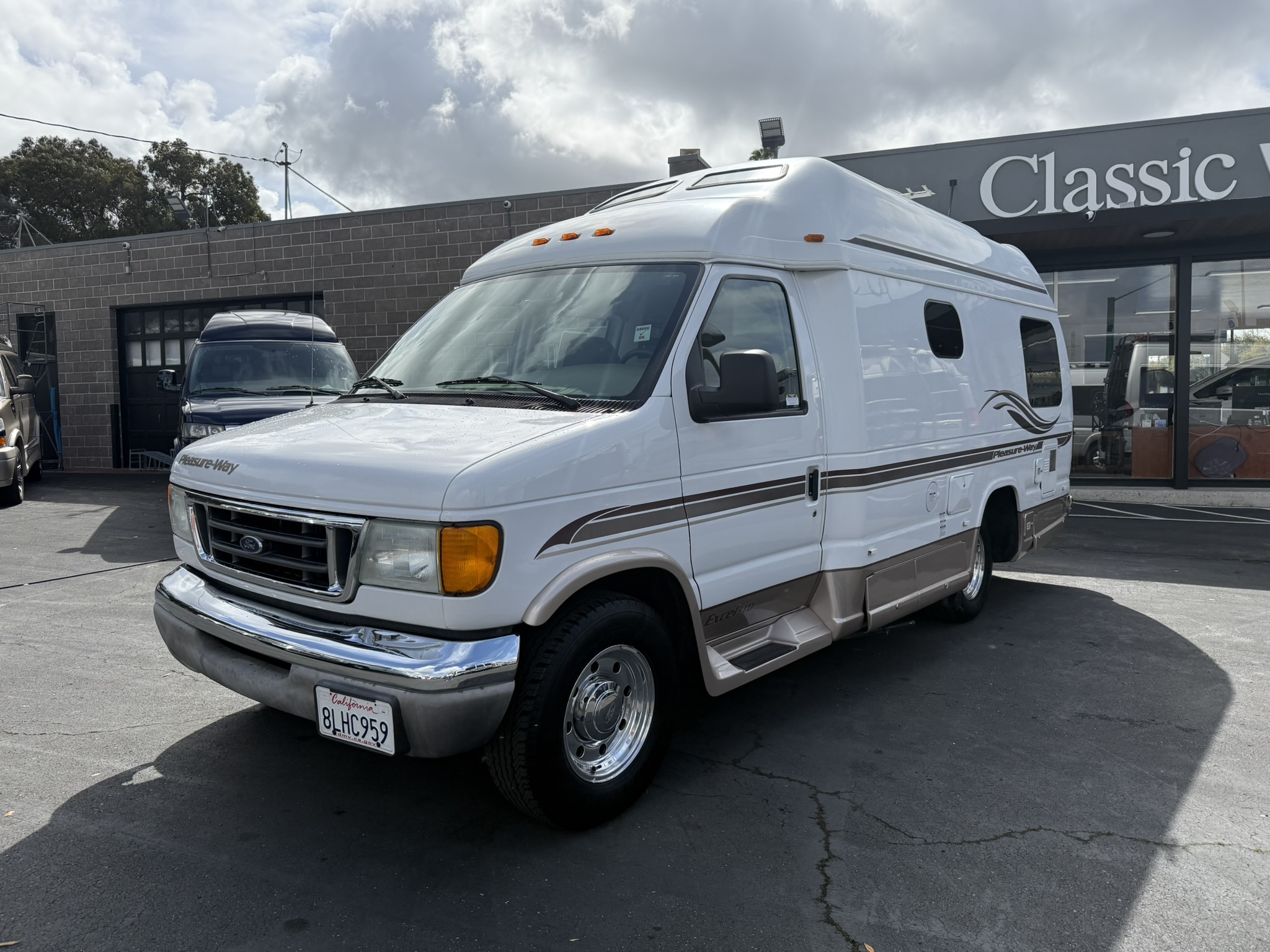 TEST - Pleasure-way Excel TD HARD TO FIND TWIN BEDS - Camper Vans for ...