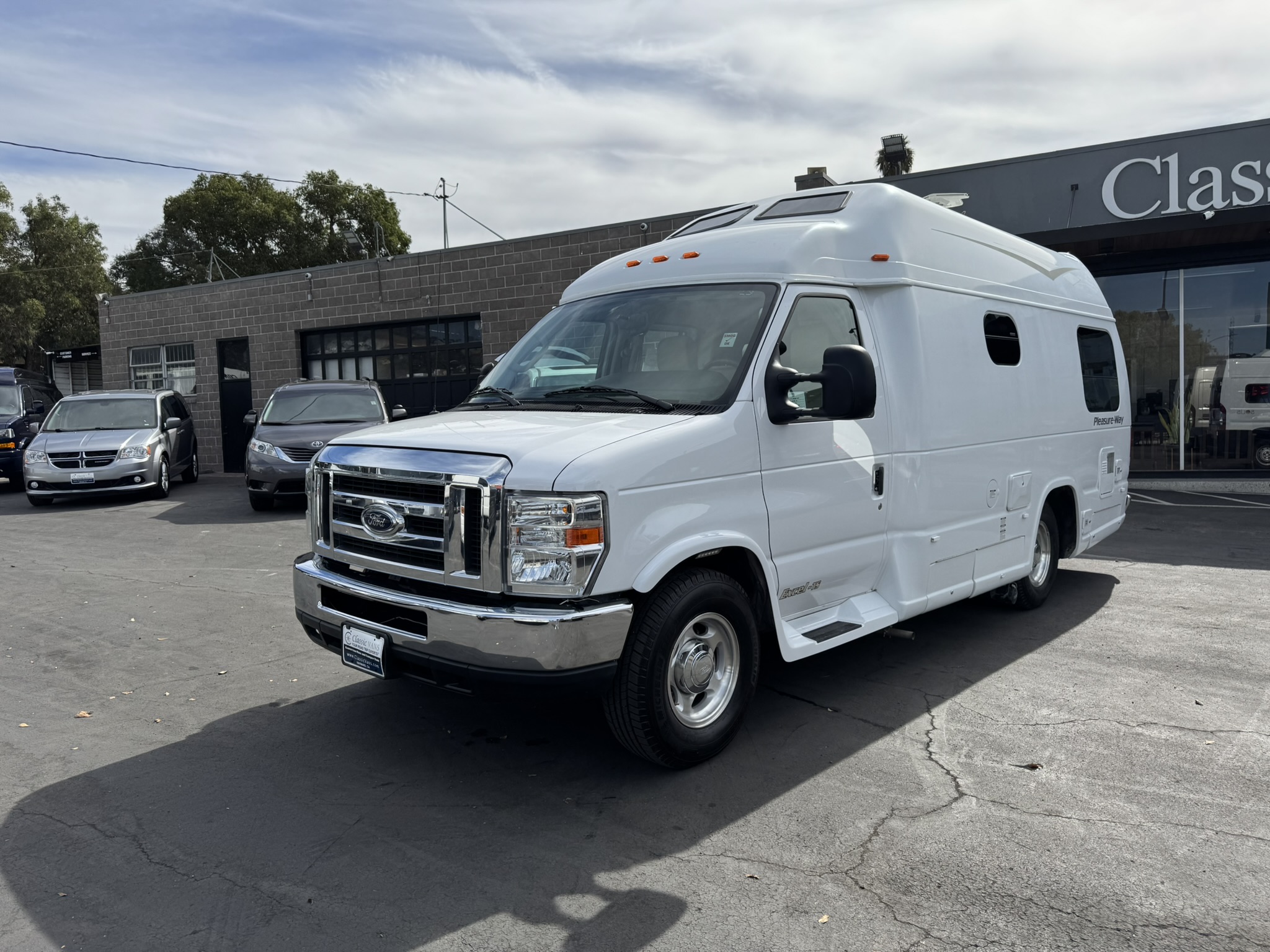 CAMPER VANS: New and Used Class B Motorhome & Travel Vans