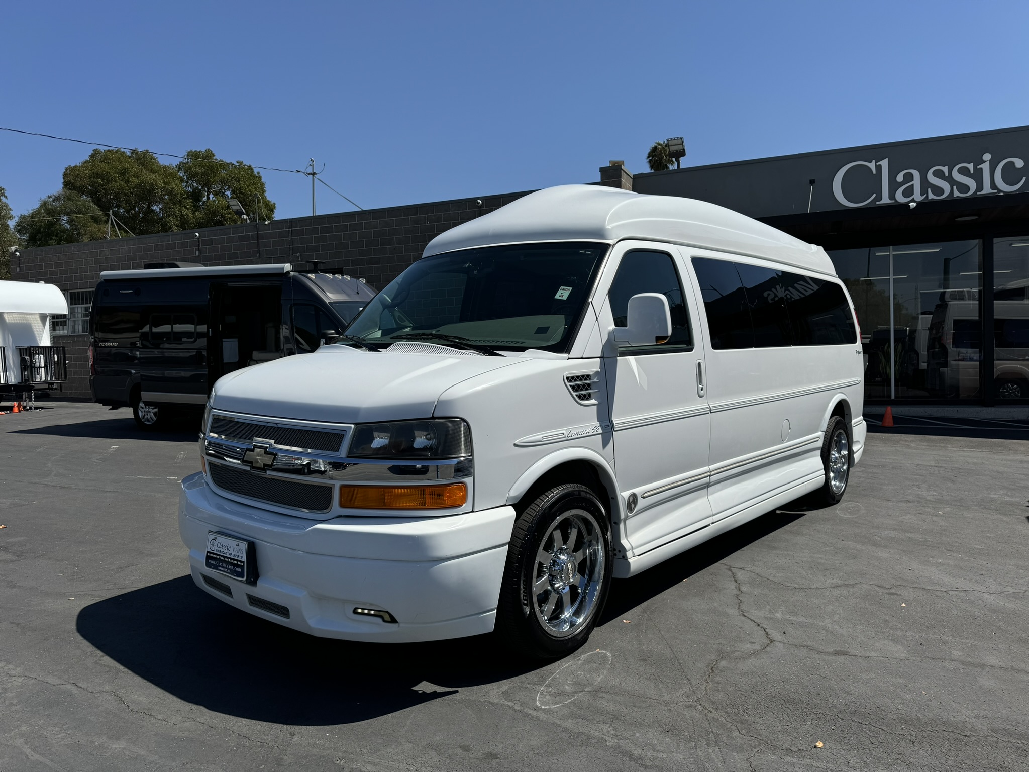 Fascinating 2012 Chevrolet Express 2500 Images