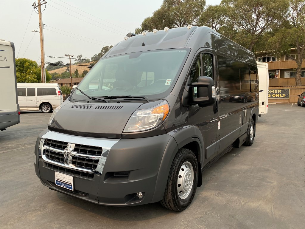 2018 Roadtrek Simplicity