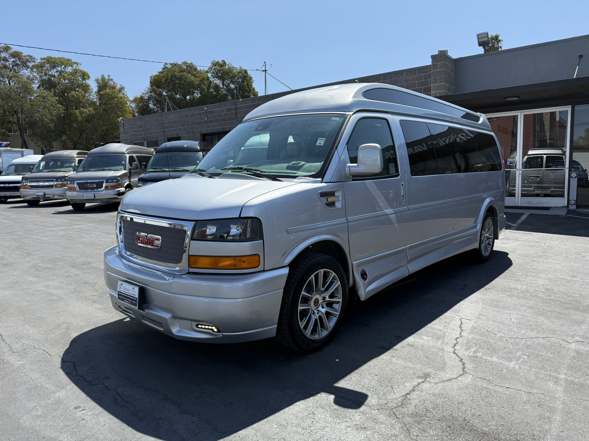 2019 GMC Savana 2500 for sale - Classic Vans